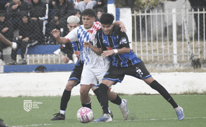 Deportivo Fraga goleó a EFI Juniors y sigue prendido en la pelea